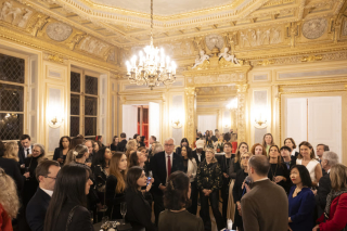 La Maison Staron, un palais de rubans et de soieries | Luxe Magazine